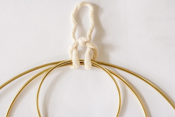 DIY Wall Hanging - peppermint magazine