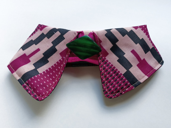 Collar Your World with This Super Simple Detachable Collar Tutorial ...